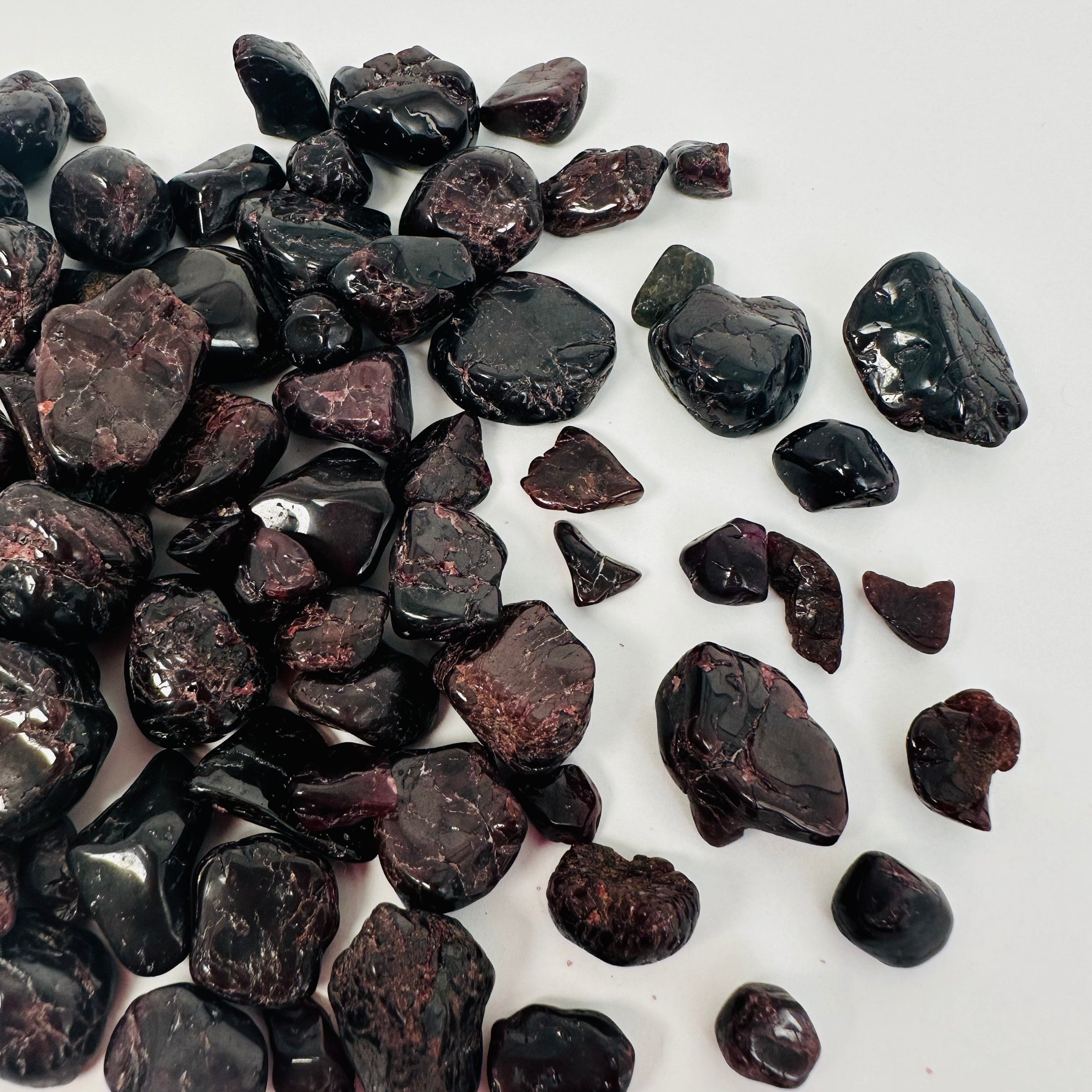 Garnet Small Tumbled Stones - 1 Pound Bag – Rock Paradise
