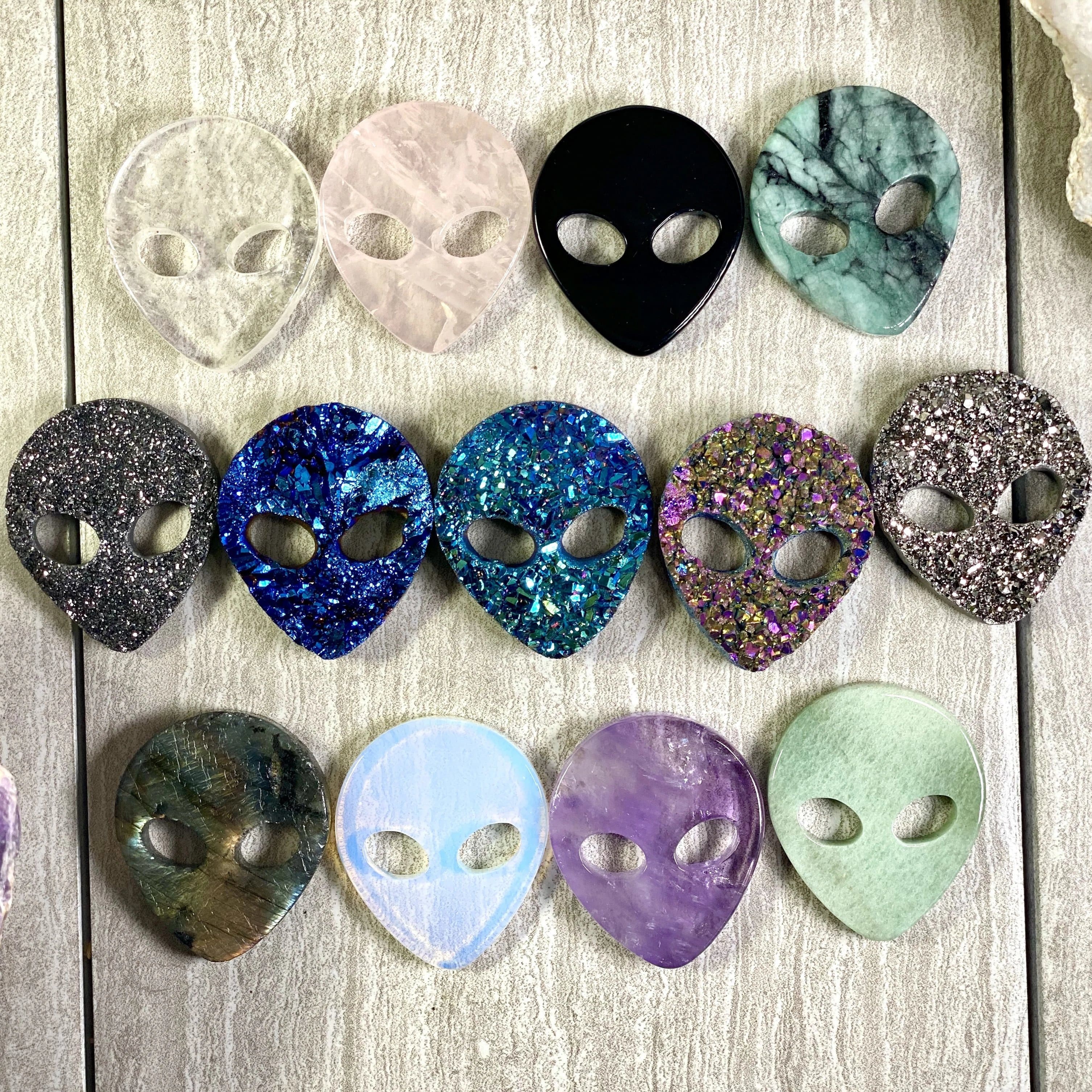 Gemstone Alien Head Crystal Cabochon Gemstones – Rock Paradise